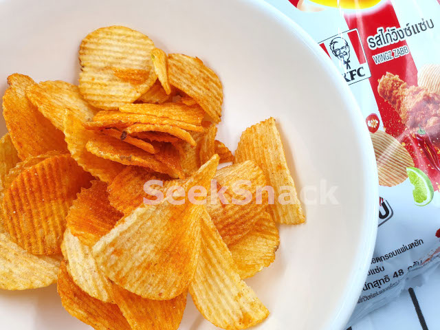 Lay's Rock Ridged Potato Chip Wingz Zabb Chicken Flavor · SeekSnack