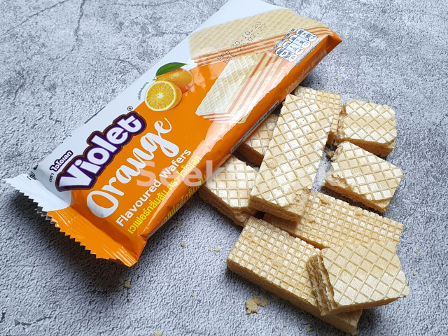 Violet Orange Flavoured Wafer · SeekSnack